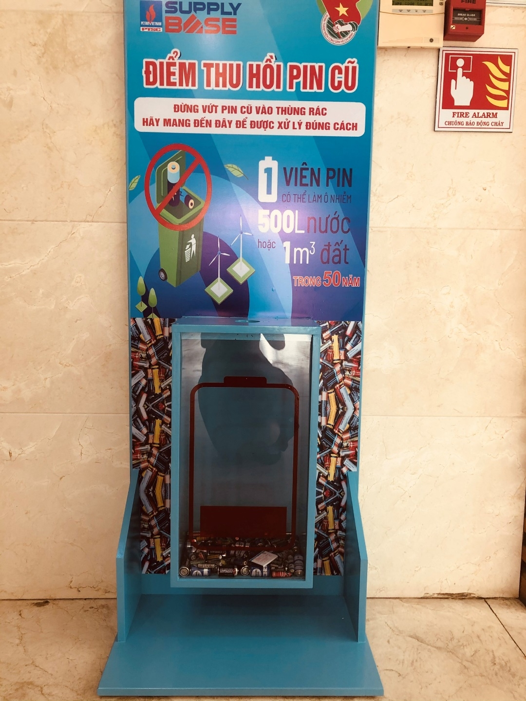 Tuổi trẻ Công ty Cảng Dịch vụ Dầu khí xây dựng “Thói quen xanh” thu gom ...